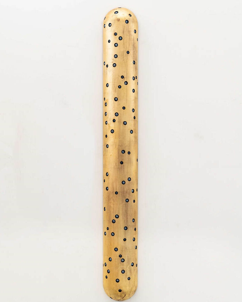 Le iconiche "colonne" di John Torreano in Puglia - ArteVarese.com