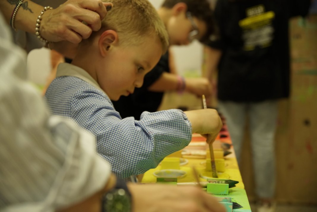 Una stanza magica per dipingere, il closlieu - ArteVarese.com